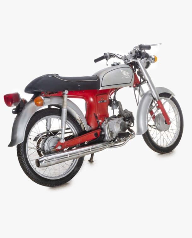 Honda Benly 50S rood-zilver - 28969 km · Fourstrokebarn Honda & Parts