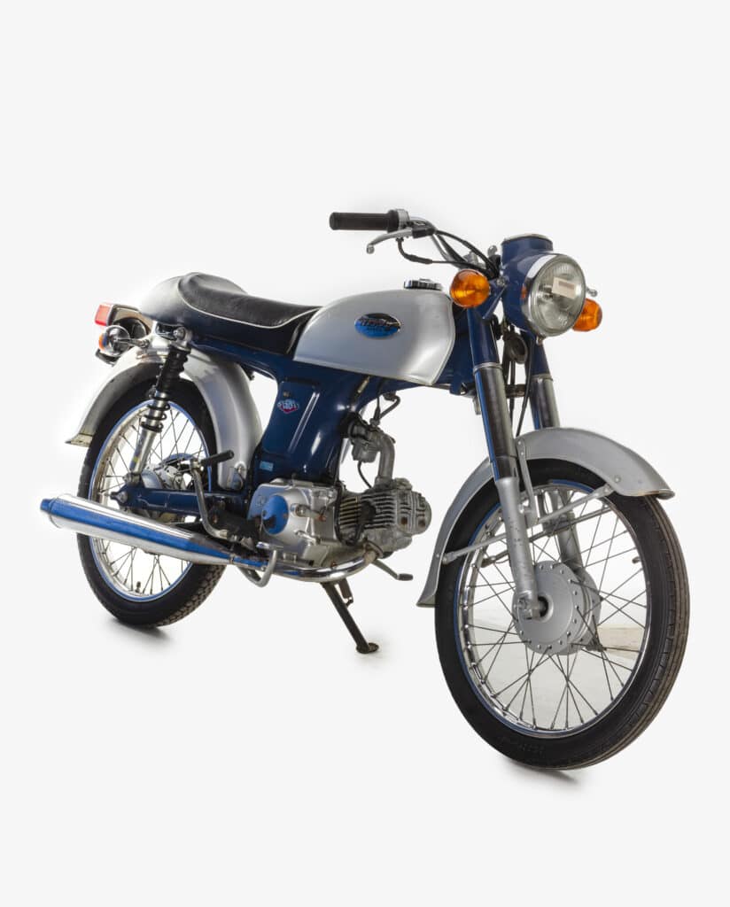 Honda Benly 50S blue-silver - 23198 km · Fourstrokebarn Honda & Parts