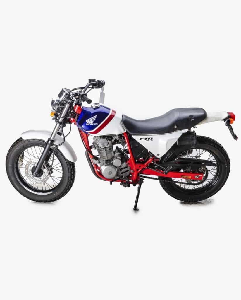 Honda FTR 223 Wit - 8397 km. · Fourstrokebarn Honda & Parts