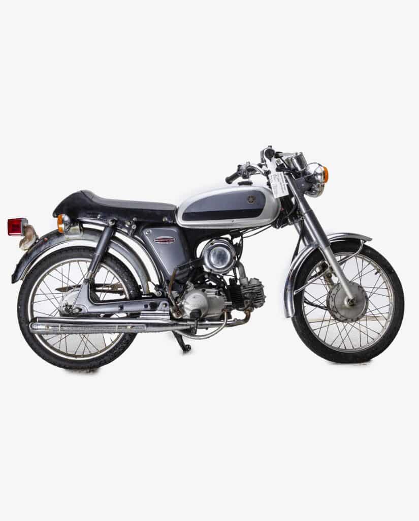 Yamaha YB50 four Zilver - 22621 km. · Fourstrokebarn Honda & Parts