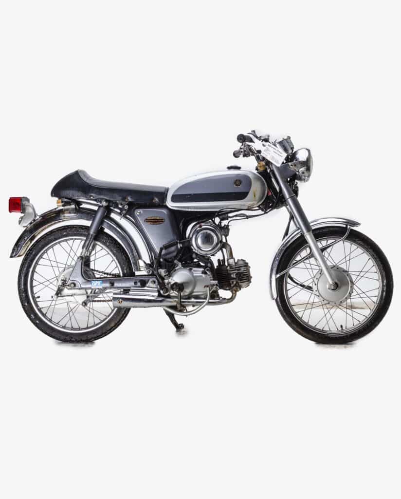 Yamaha YB50 four Silver - 10452 km. · Fourstrokebarn Honda & Parts
